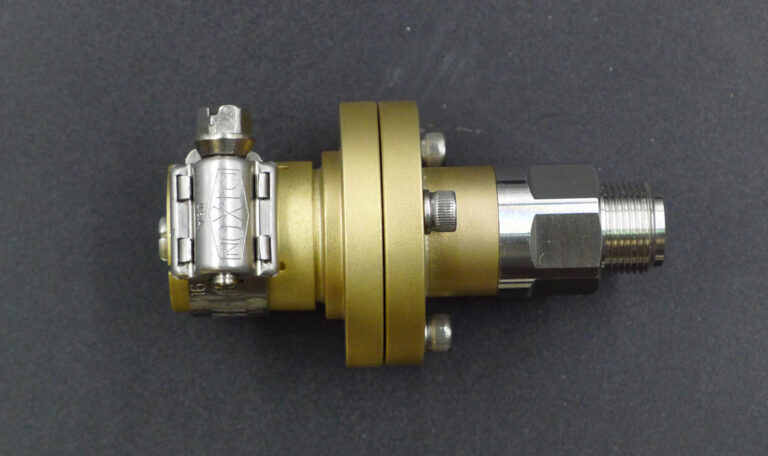 780704-NF * 7/8″ EIA Male Unflanged to Type N Female Step Reducer – SWR